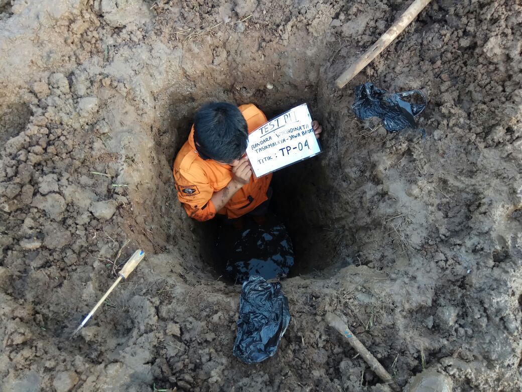 Jasa Pekerjaan Parit (Test Pit) | 085 221 818 979